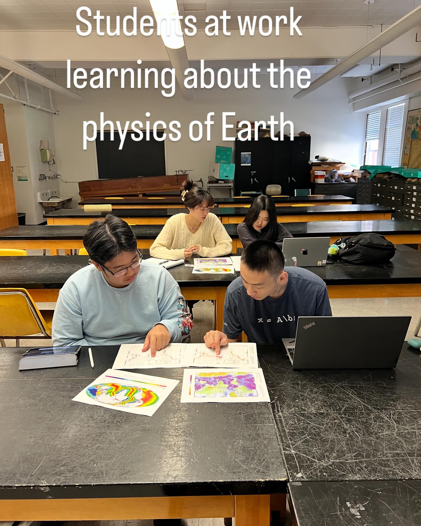 462587108_17880532560118405_6671739128563877009_n – Beghein Seismology Lab